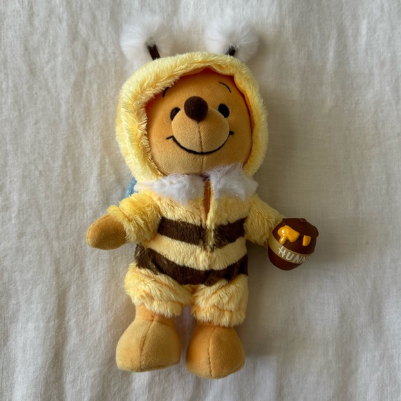 Disney | Toys | Disney Nuimos Winnie The Pooh With Bee Costume From ...